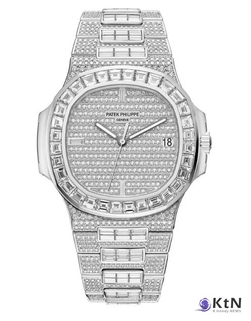 [시계 트렌드] 파텍 필립, 노틸러스 문페이즈 5712A 공식 단종...럭셔리 시계 시장의 변곡점