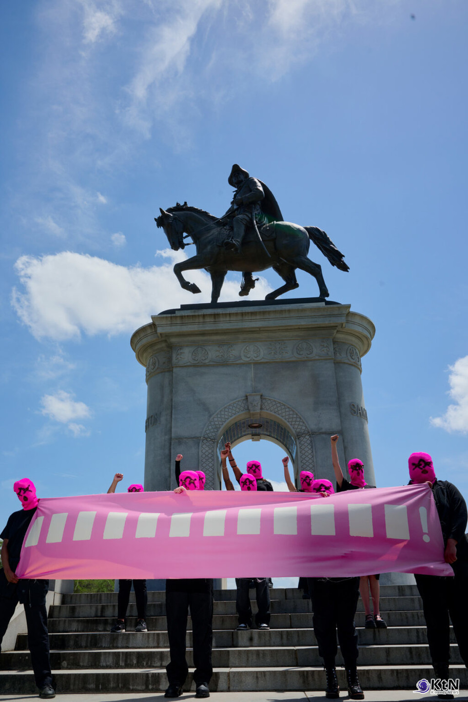 [금지된 예술⑥] 감정이 움직이는 시대